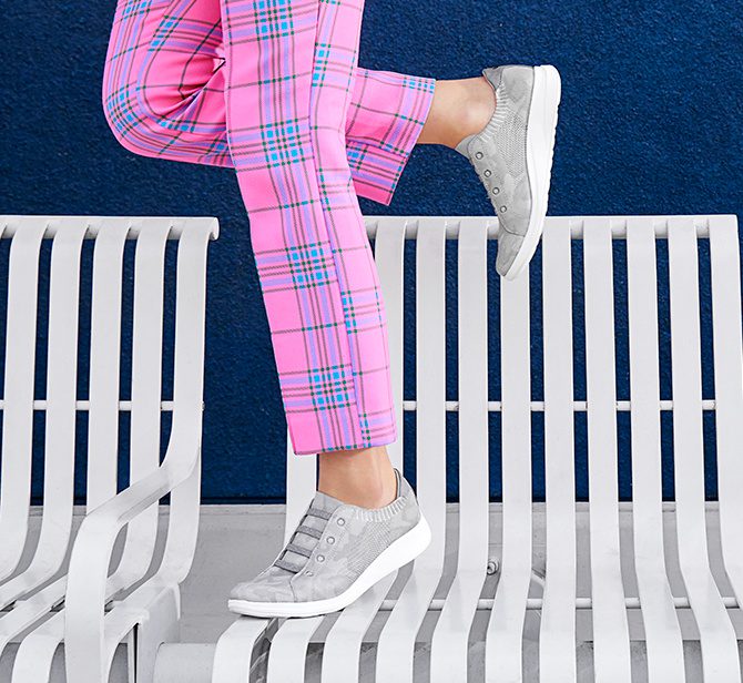 17 Amazing Comfortable Shoes for Teachers 2021